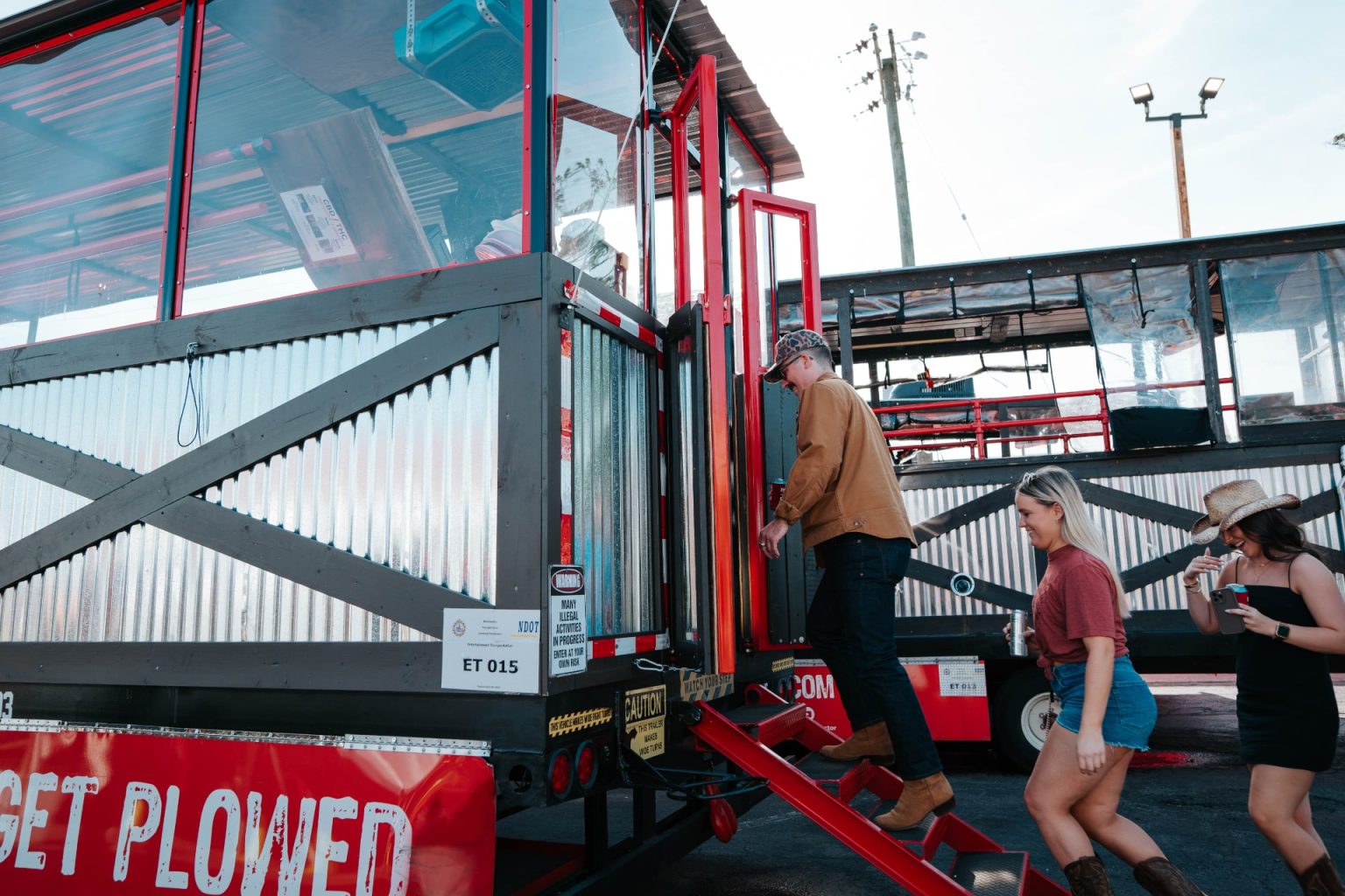 Nashville's Biggest and Wildest Party Tour - The Nashville Tractor